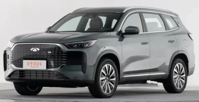 奇瑞风云T8开启预售！10.99万起还配8155芯片，老大哥这次太实在…_腾讯新闻