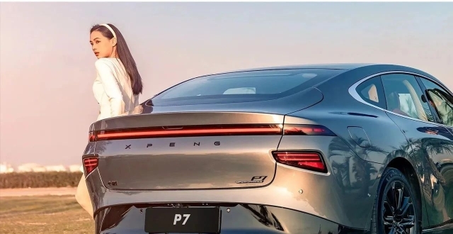 P7 OTA推送在即！听听公测车主体验如何_腾讯新闻