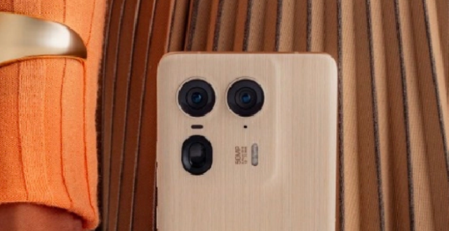 摩托罗拉 moto X50 Ultra 正式入网，骁龙 8s Gen 3 加持本月到来_腾讯新闻