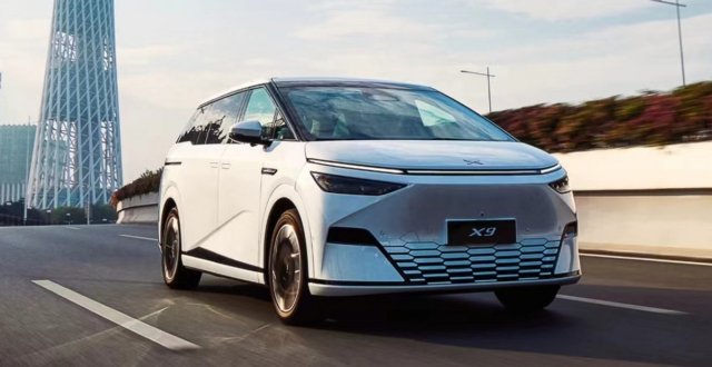 预售39.98万元起，2025款小鹏X9能否延续辉煌并进一步扩大市场优势？_腾讯新闻