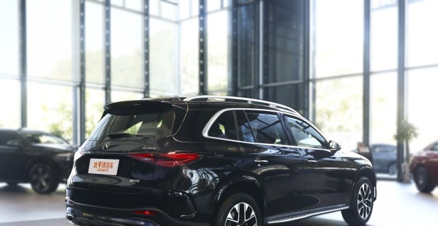 2023上海车展：全新奔驰GLC上市 售42.78万元起_腾讯新闻