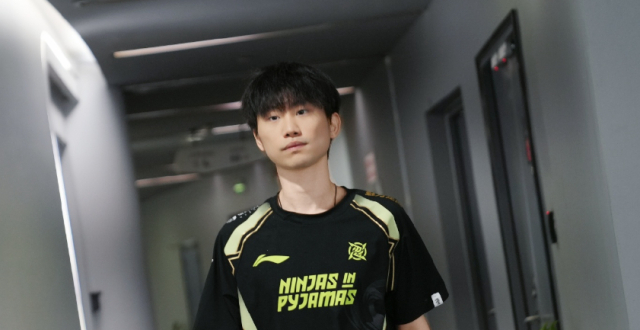 NIP惨遭AL淘汰！Doinb回应最后一舞或将再次退役，冒泡赛六强确定_腾讯新闻