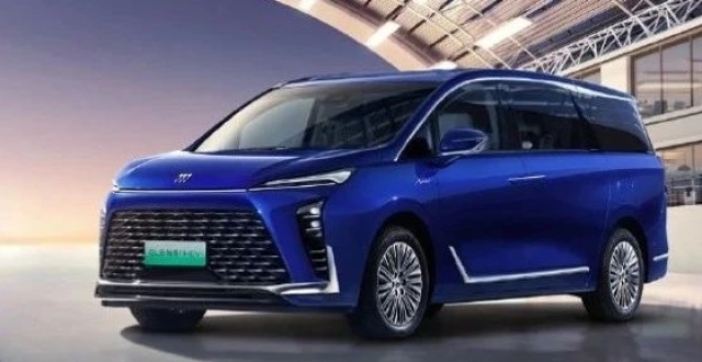 全新GL8陆尊PHEV入局，MPV王者带电，实力宠粉权益多_腾讯新闻