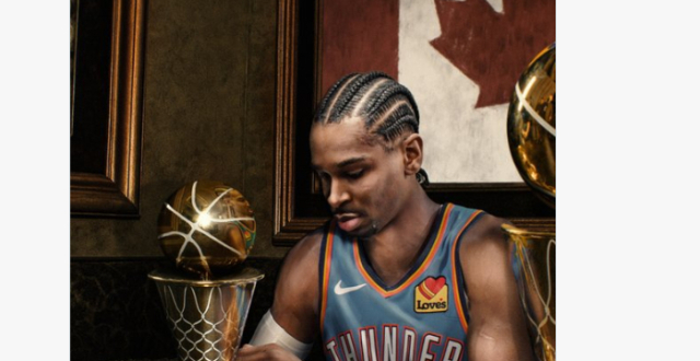 总决赛场均30+5当选FMVP！SGA单赛季大满贯 已登顶雷霆队史首人_腾讯新闻