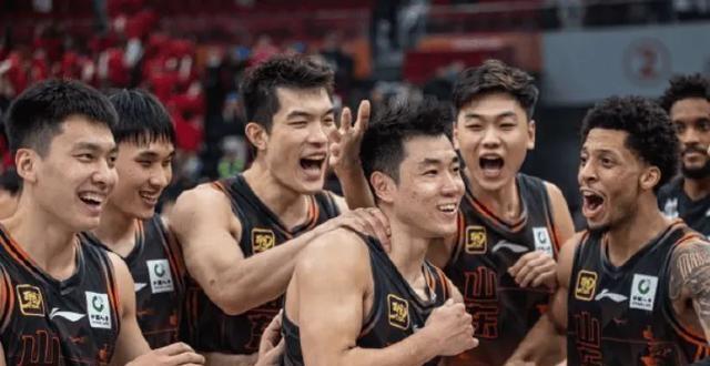 CBA排名大变天！山东强势第三，新疆连降三级，辽宁第五广东第九_腾讯新闻