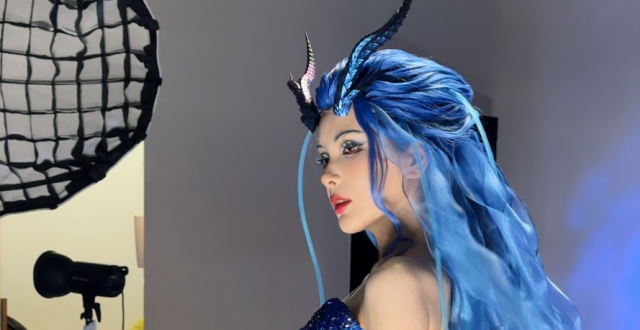 【LPL老婆】Rita cos龙王敖闰，想做个交易吗，大哥？_腾讯新闻