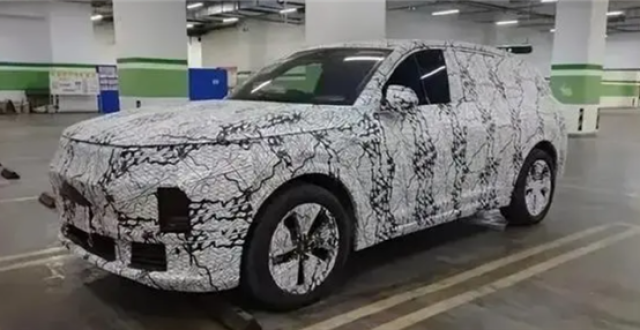 售价或不超30万 理想L6要来了！李想：2024年实现总销量超过BBA_腾讯新闻