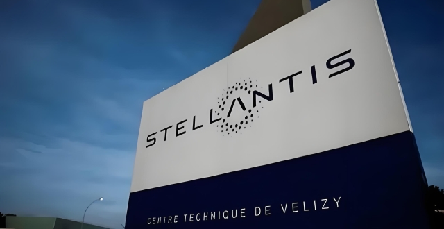 火速挖来两名合资高管，Stellantis打破出售传闻_腾讯新闻