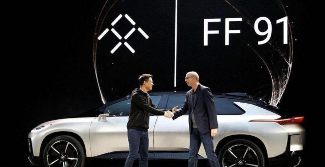 法拉第未来量产车FF91下线，内置AI产品堆栈，终极发布会即将揭晓_腾讯新闻