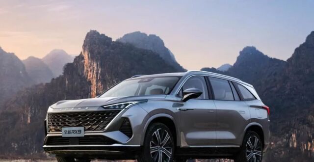 2.0T+ZF 9AT，轴距超2米9，大6座，重资砸入月销66辆，凉了？_腾讯新闻