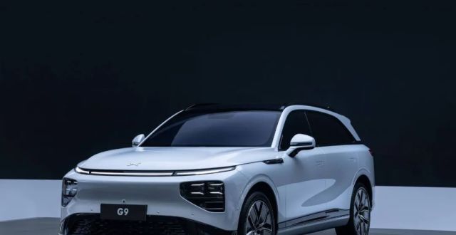 出行日报｜大众 ID.7 实车内饰曝光/智己 LS7 3 月交付 1937 台/小鹏汽车累计新增 186座S4 超快充站/_腾讯新闻