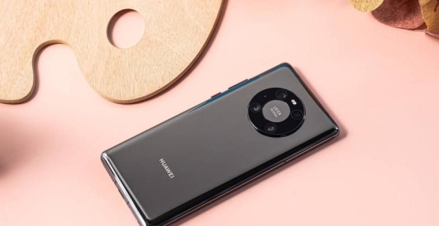 华为Mate40E Pro还能卖到4550元？麒麟9000L还能再战！_腾讯新闻