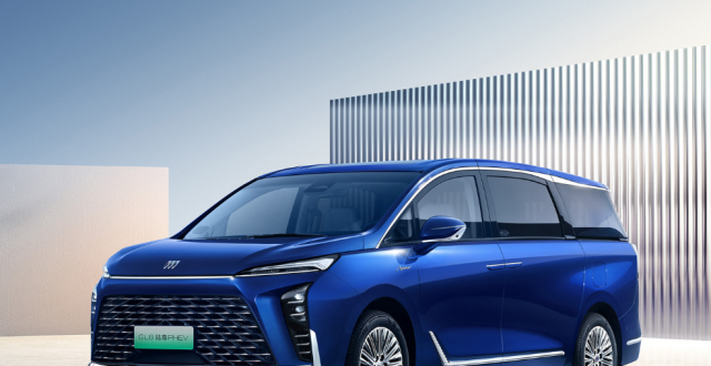 别克GL8陆尊PHEV上市72小时订单破万，和腾势D9正式开战_腾讯新闻