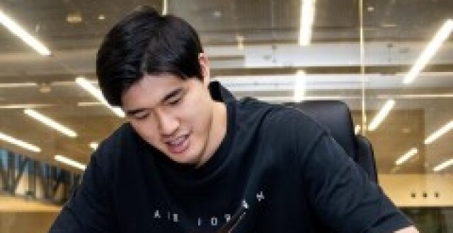 兄弟重逢！29岁日本前锋加盟太阳：联手杜兰特 签约两年挣500万_腾讯新闻