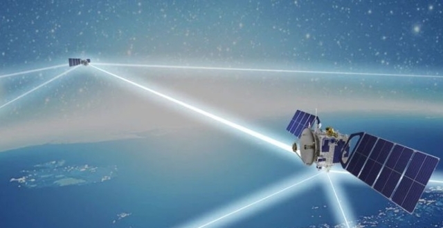Tesat为洛克希德·马丁公司SDA卫星制造的激光通信终端通过地面测试_腾讯新闻