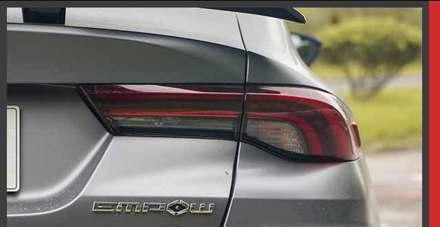 15万买40万性能，2.0T＋8AT，5.7秒破百，AMG看了都紧张！_腾讯新闻