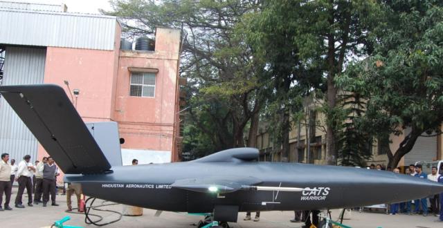 印度隐身无人战斗机首次公开:也采用了机背进气道,还有内置弹舱_腾讯新闻