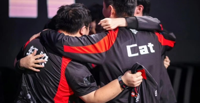 AG官博沸腾了！率先晋级总决赛，成KPL最强劲旅，Cat大概率不退役_腾讯新闻