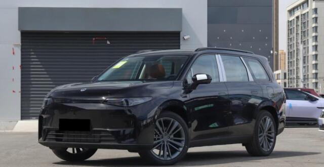 “BUFF”叠满了！零跑C16一口价“11.18万元”，跟上比亚迪的节奏_腾讯新闻