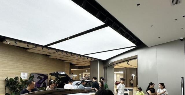 阿维塔4月销量11681辆 同比增长122.6%_腾讯新闻