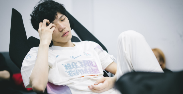 BLG淘汰Tabe公开道歉，LNG已输JDG六次成第二孟获_腾讯新闻