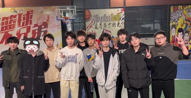 TTG连赢EDGM、DYG和WE，小白熊拉满了，萝卜打爆壶神，清清难首发_腾讯新闻