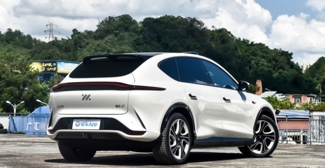 智己LS7焕新版将于6月16日上市 配置升级_腾讯新闻