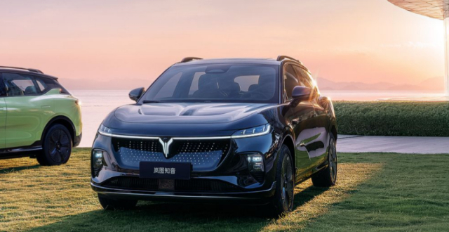 901km续航+全域800V+5C超充！岚图知音上市，19.69万起_腾讯新闻
