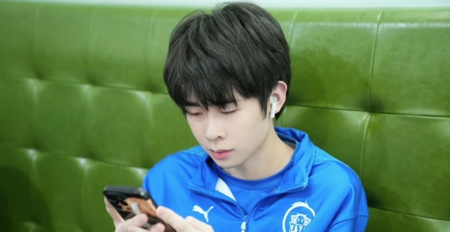 AG、TTG大名单都挺有意思，风萧、忆安无替补，北诗、云黎转位置_腾讯新闻