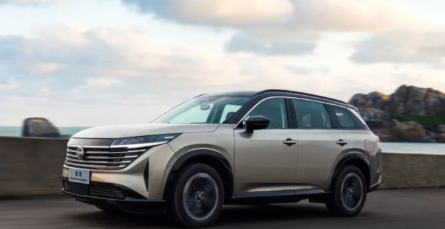 仅20万出头，全新搭载2.0T+9AT、车长超5.1米合资中大型SUV_腾讯新闻