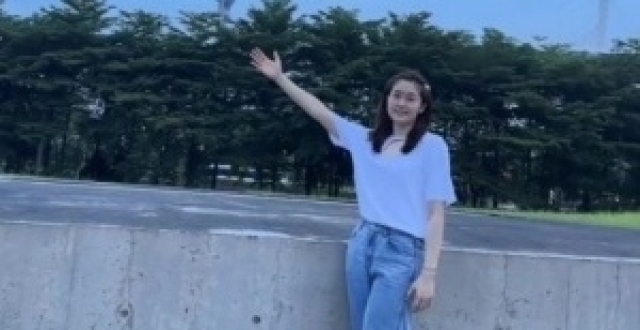 潘臻琦更新社媒晒美照：0033 7788 一切都在慢慢变好_腾讯新闻