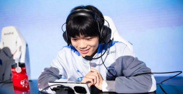 TTG1-3RW，冲S已无希望！清清打野尽力了，kear的BP一言难尽_腾讯新闻