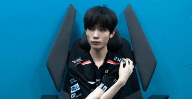 leave接受采访，首次回应被uzi抢走首发的感受，直言自己很乐观_腾讯新闻