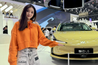 智己L6亮相北京车展 造型平滑优雅，续航可达1000km！_腾讯新闻