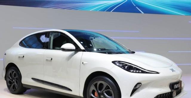 智己 LS6 化身“MG IM6”，3 月进军泰国高端电动汽车市场_腾讯新闻