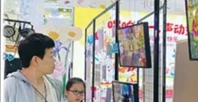 滨城商圈刮起青春艺术风_腾讯新闻