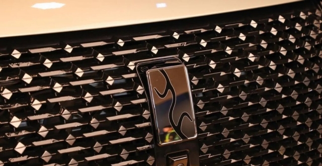 “1000万内最好的豪华SUV”是问界M9，那仰望U8什么水平？_腾讯新闻