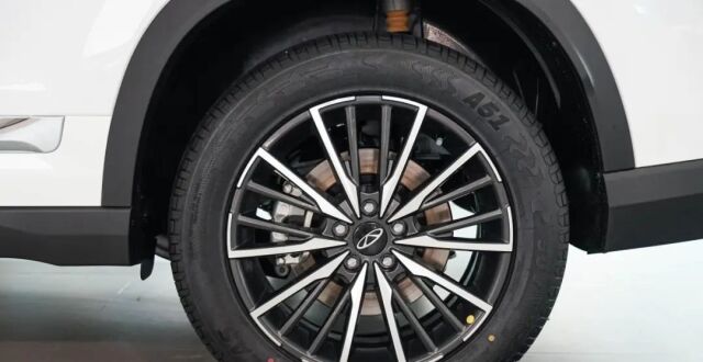 1.6T 197马力，油耗7L，近4.8米大7 座，二三排能放平，13万不到!_腾讯新闻