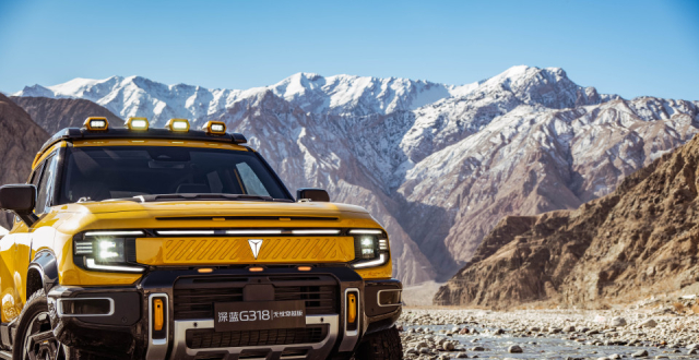 深蓝G318无忧穿越版上市最低15.29万，新能源硬派SUV这价格爆了！_腾讯新闻