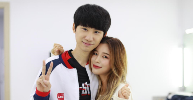 Doinb又要忙坏了！斗鱼全程直播S13，更有精彩二路与复盘_腾讯新闻