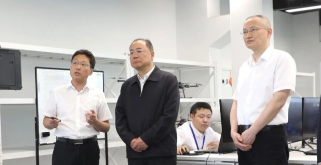 龚波调研航天智能院_腾讯新闻