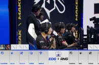 英雄联盟S11全球总决赛八强赛第二日 RNG vs EDG 第四局_腾讯新闻