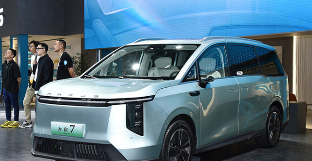 传祺E8危险！新MPV颜值无可挑剔，25.98万起售，能火吗？_腾讯新闻