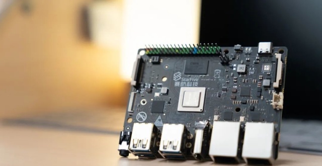 VisionFive 2 RISC-V单板计算机成功支持Docker容器_腾讯新闻