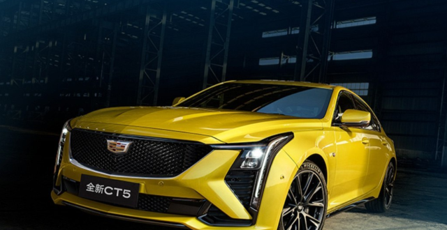 气场不输BBA！新款凯迪拉克CT5直接入手豪华型，不服来战！_腾讯新闻