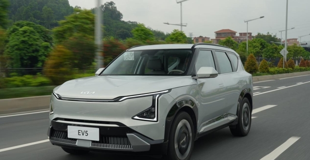 720km长续航的大空间纯电SUV，这台韩系车怎么突围？_腾讯新闻