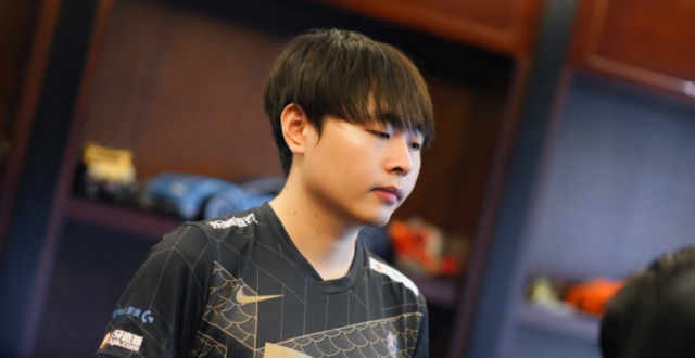 涵艺爆料：xiaohao和ZDZ去RNG，同时呼吸去WBG_腾讯新闻