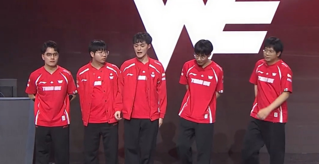 WE夏季赛2-0开门红干碎RNG，原神再现搞笑TOP1，姿态成最后希望_腾讯新闻