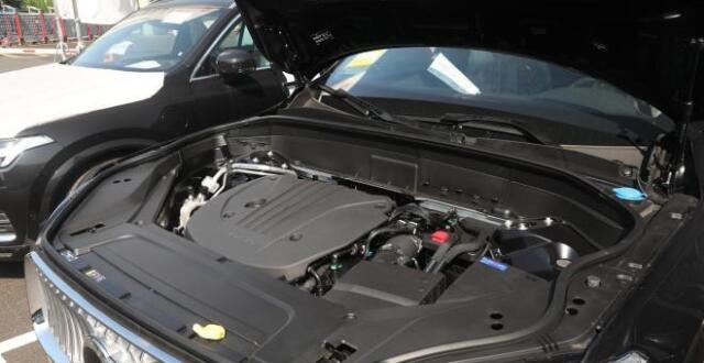 沃尔沃V90 CC/XC90正式上市 售39.18万元起_腾讯新闻
