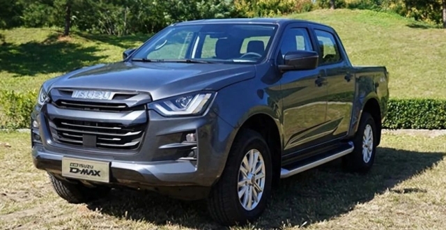 2023款D-MAX正式上市，售价来到13万级，三大件品质优异_腾讯新闻